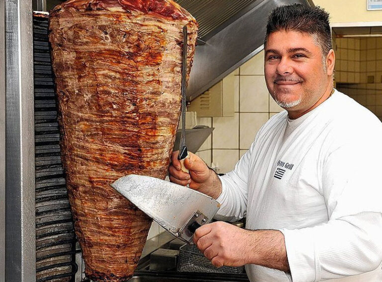 Gyros Grill & Bistro ILIOS - Über Uns